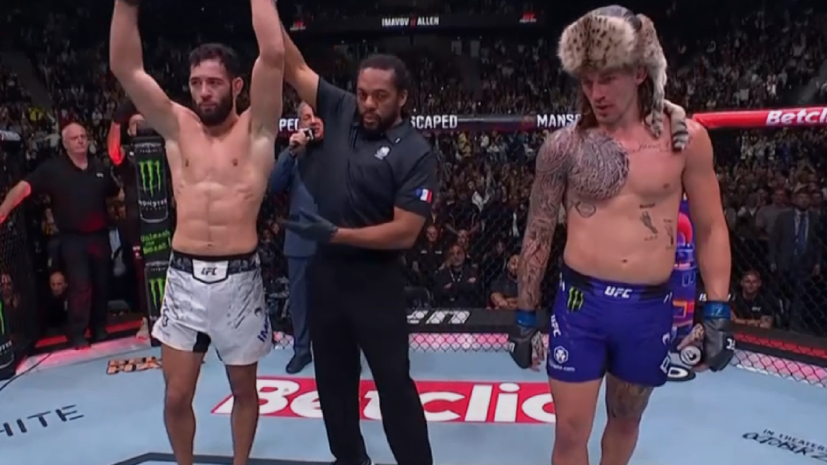 'Imagine What Du Plessis Would Do To These Two' - MMA Fans React As ...