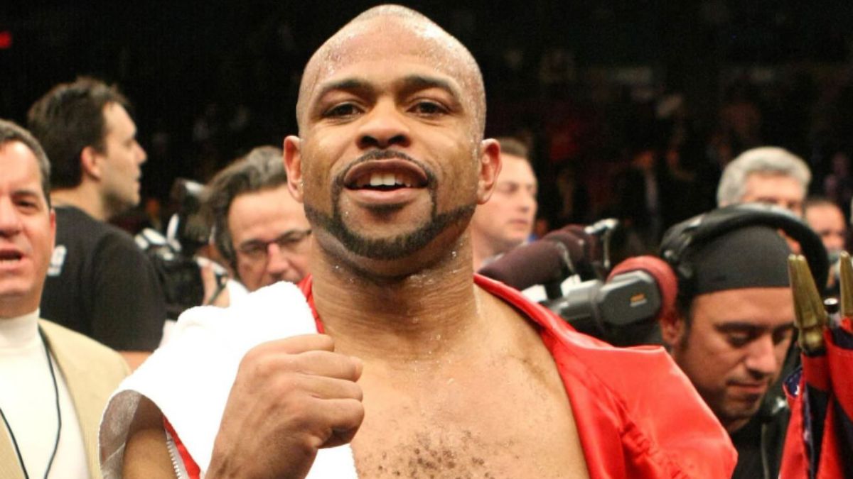Roy Jones Jr. Names Who He Thinks Is The Best Striker In MMA Today ...