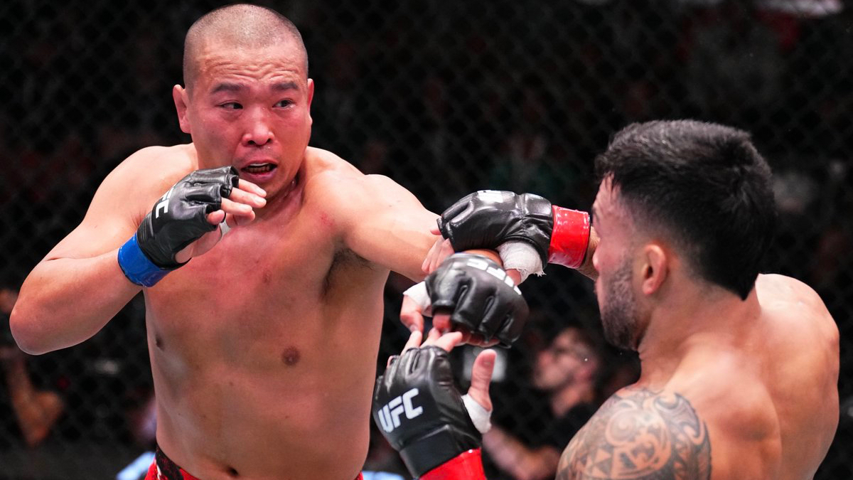 JunYong Park Overcomes Knockdown, Outpoints Brad Tavares At UFC Fight Night