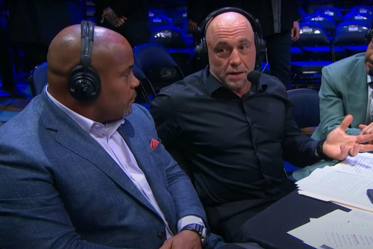 Joe Rogan Praises 'Insane Tank Of A Human' Daniel Cormier's MMA Career ...