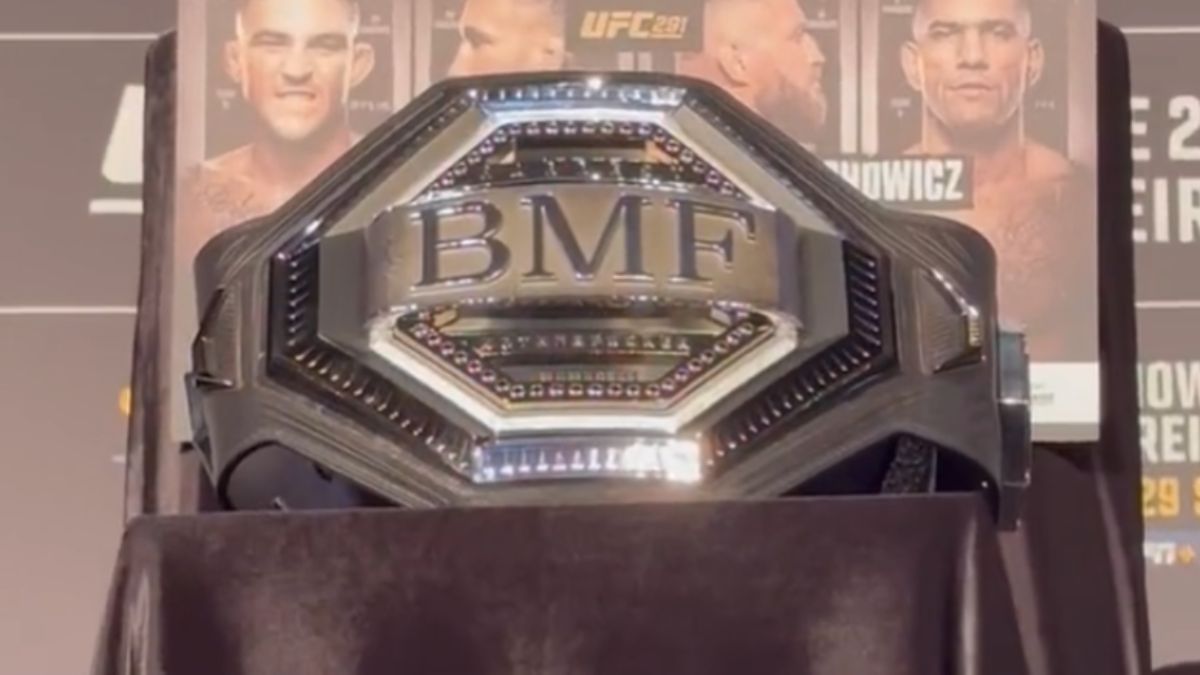 Rising UFC Featherweight Favors BMF Title Win Over Undisputed: 'To Be ...