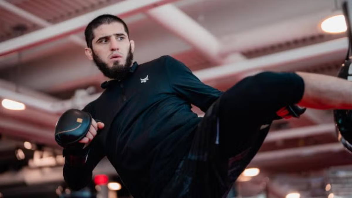 Islam Makhachev Will Submit Jack Della Maddalena In The Championship ...